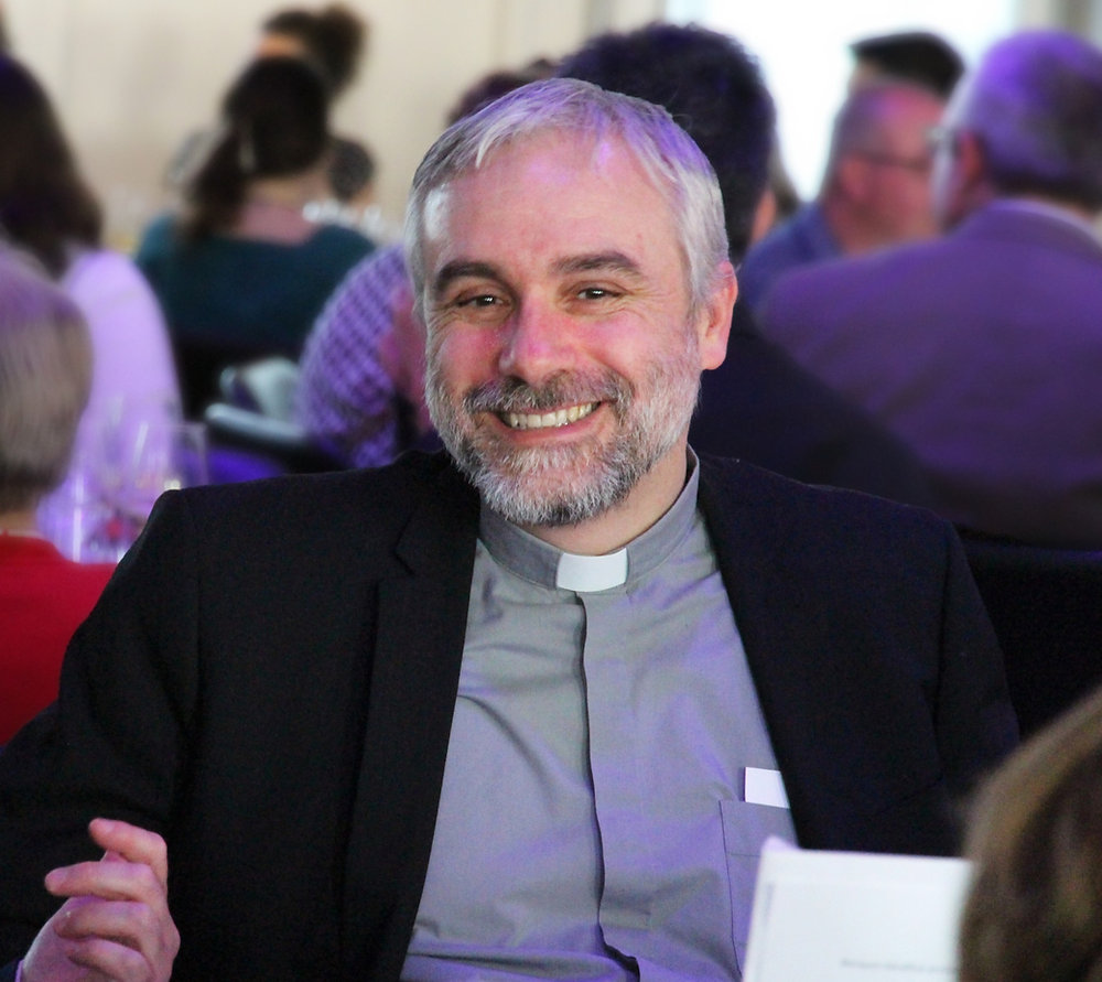 Un nouveau prêtre rejoint notre équipe pastorale - Communauté de La ...